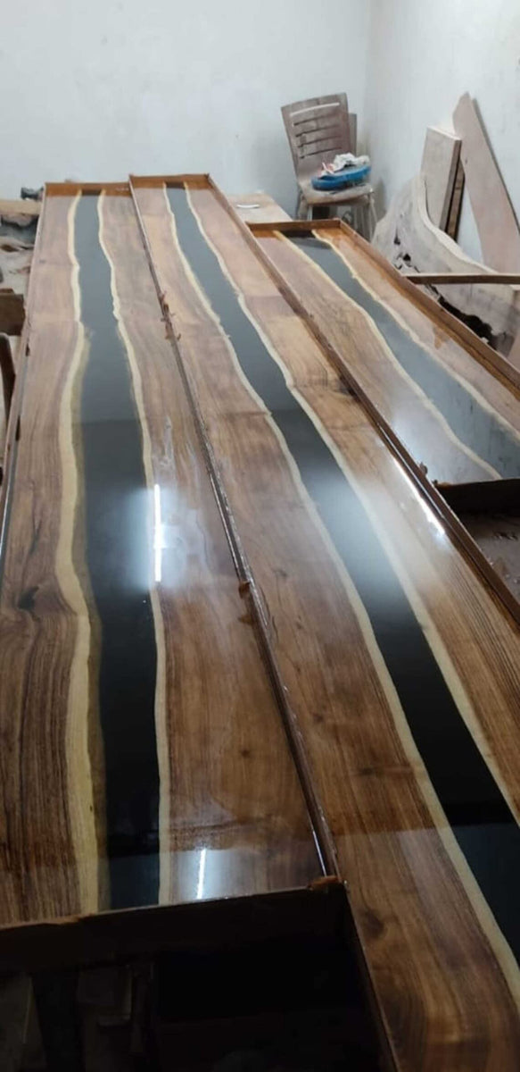 Customized Resin Epoxy Bar Tops, Resin countertop, Epoxy River Top ...